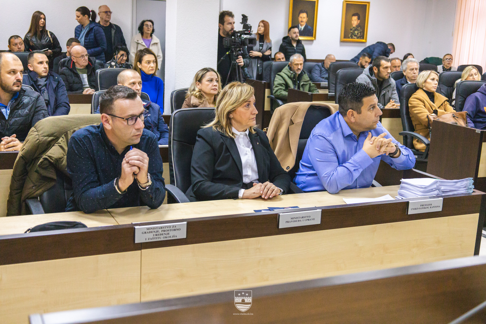 Ugovori o poticajima za razvoj male privrede u USK - Ima Posla